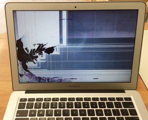 MacBook Screen Replacement Costs: Exploring OEM vs. Third-Party Options ...